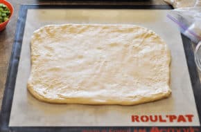 Savory Spiral Stuffed Rolls with Creamy Ham and Broccoli Filling