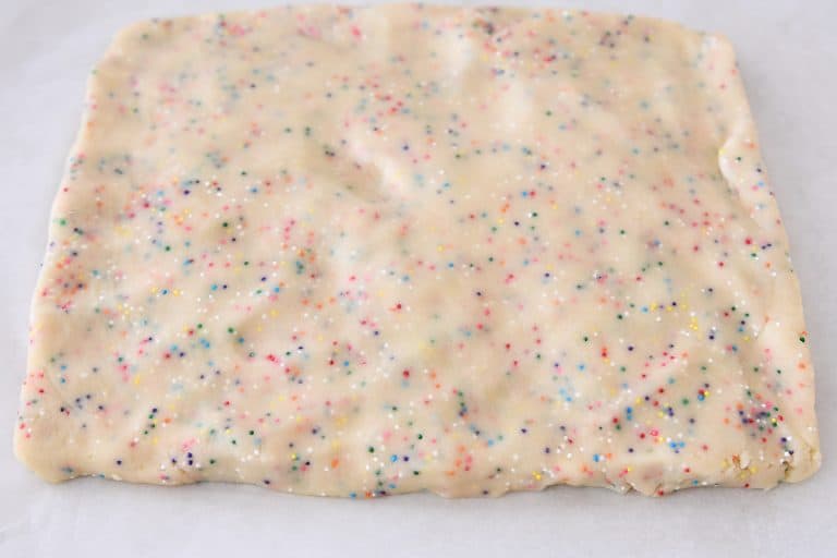 Quick and Easy Funfetti Shortbread Bites {Egg-free}
