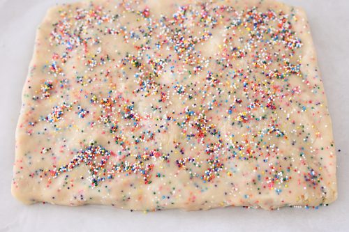 Quick and Easy Funfetti Shortbread Bites {Egg-free}