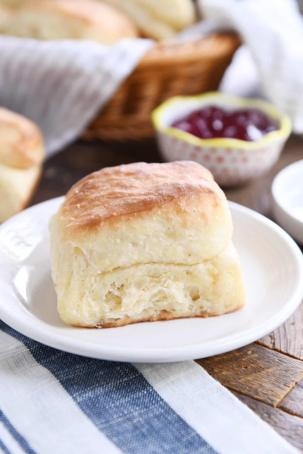 Amazing Easy Fluffy Blender Rolls