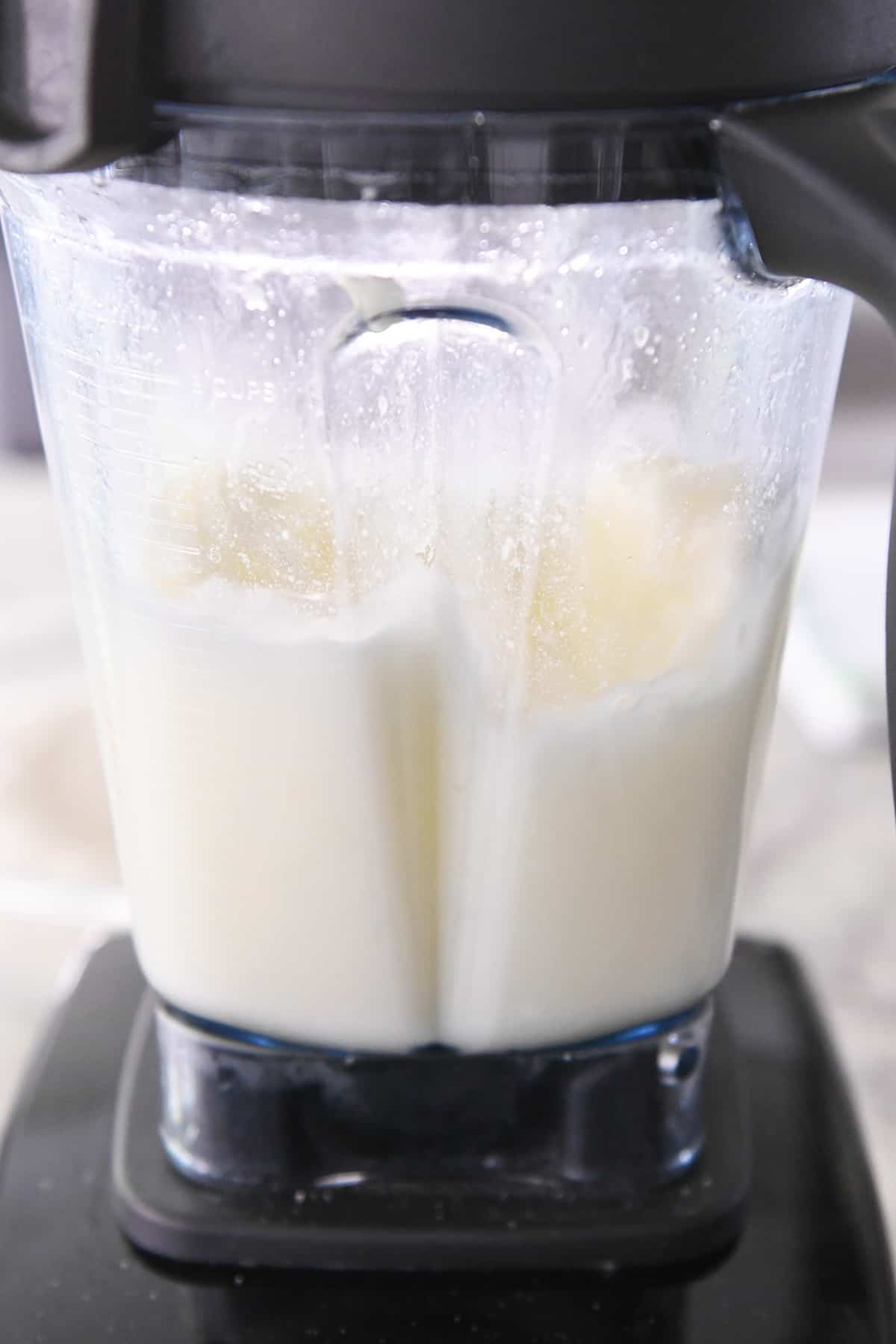 Amazing Easy Fluffy Blender Rolls