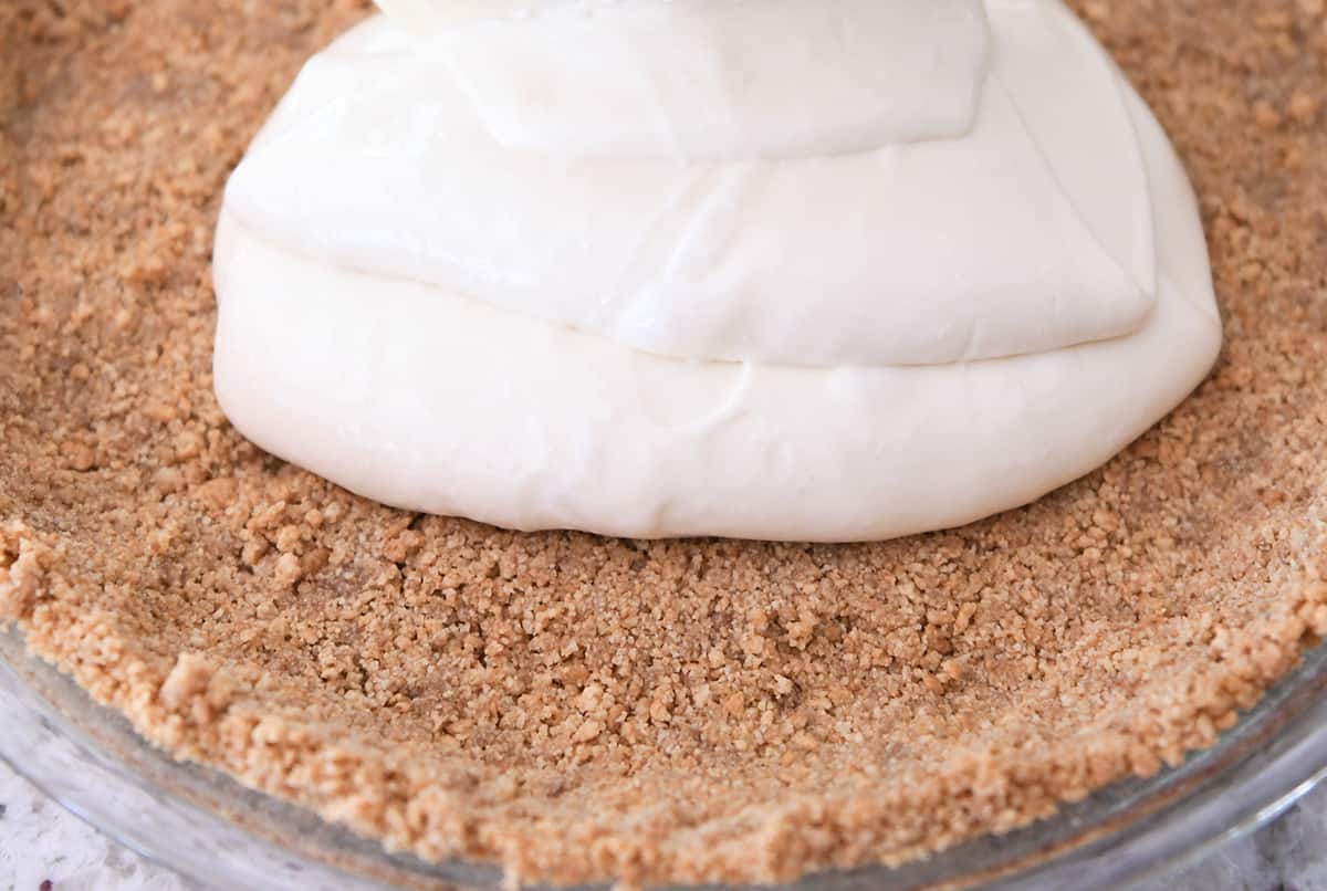 The Perfect Graham Cracker Crust - Mel's Kitchen Cafe