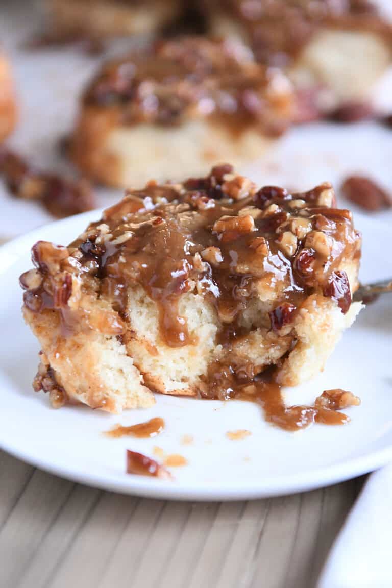 Perfect Caramel Pecan Sticky Buns - Mel's Kitchen Cafe