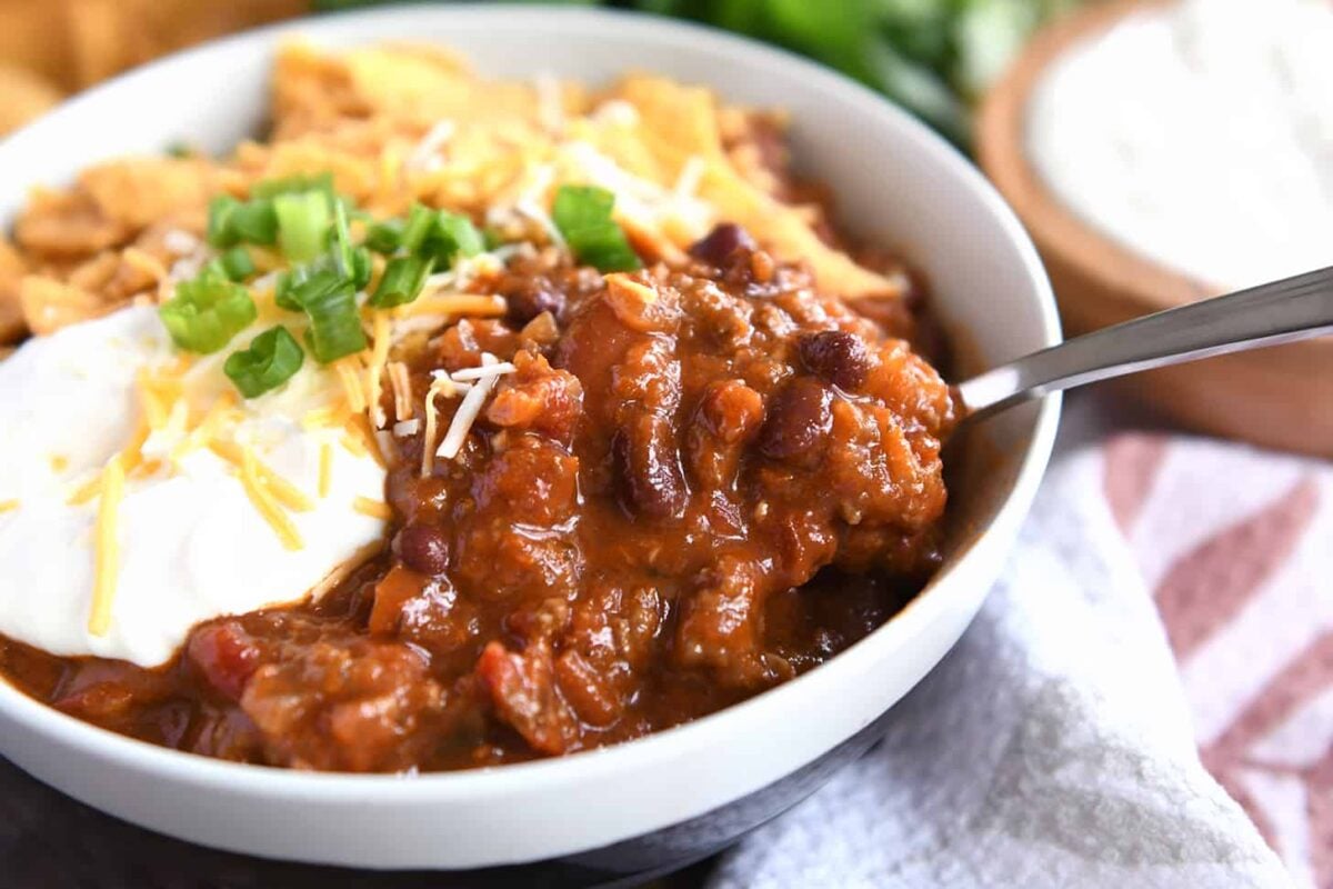 "No Cap" Best Southern-Style Chili - Mel's Kitchen Cafe