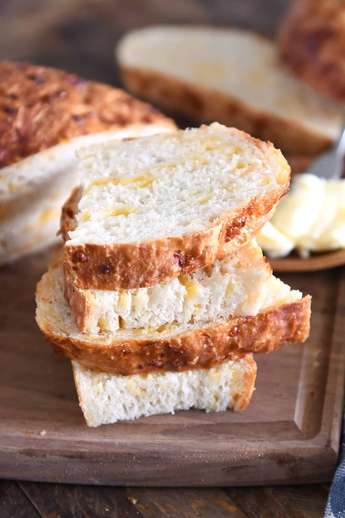 Easy No-Knead Cheesy Peasant Bread - Mel's Kitchen Cafe