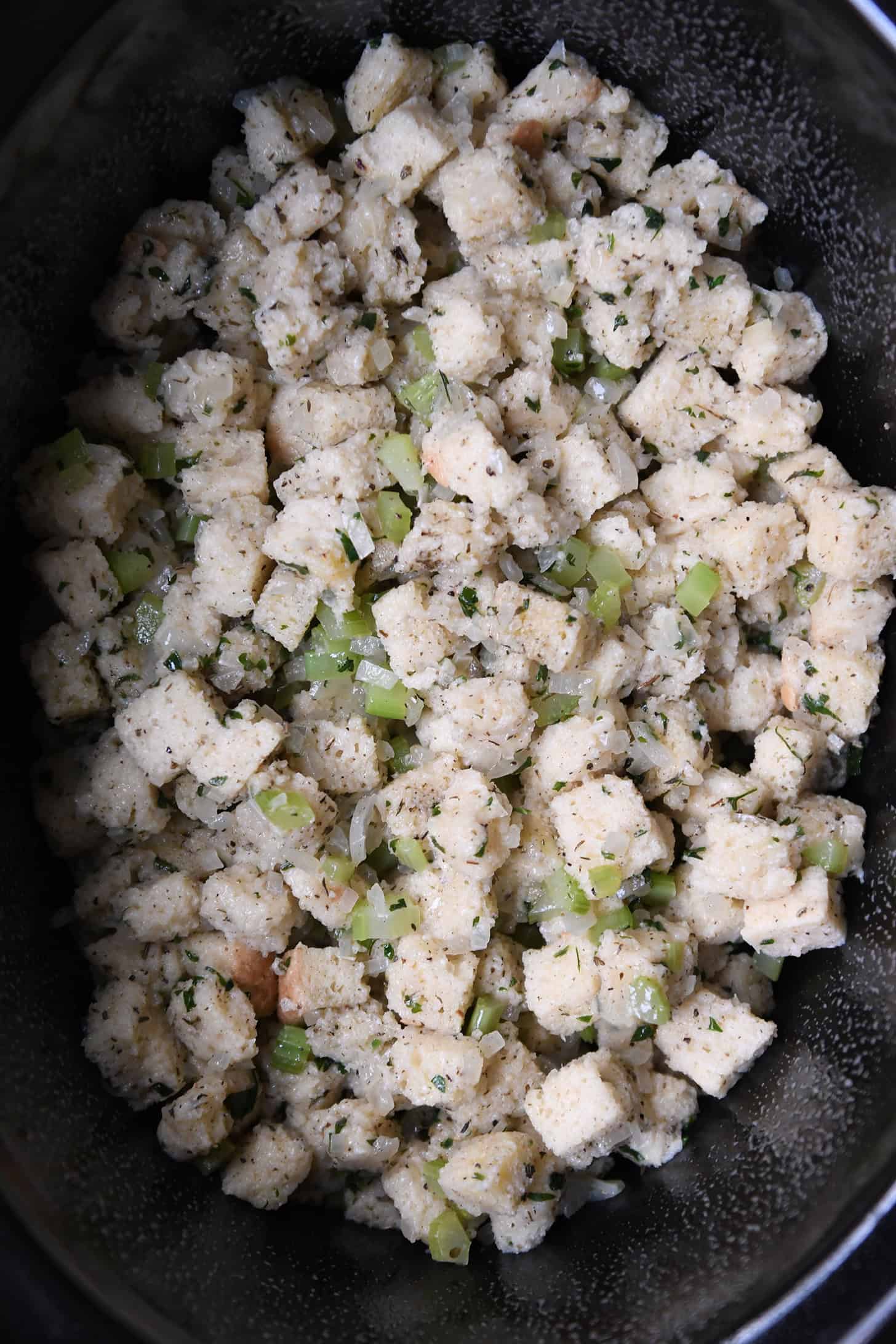 The Best Slow Cooker Stuffing - Mel's Kitchen Cafe