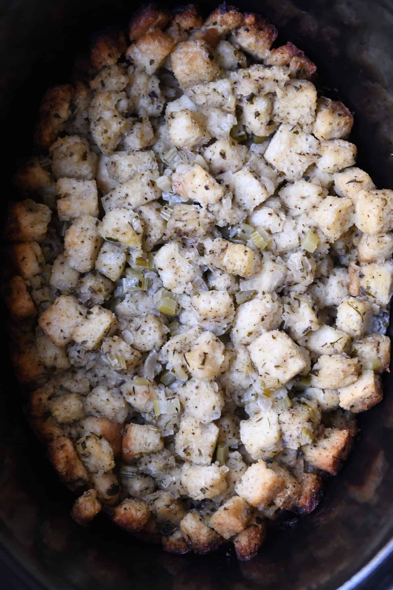 The Best Slow Cooker Stuffing - Mel's Kitchen Cafe