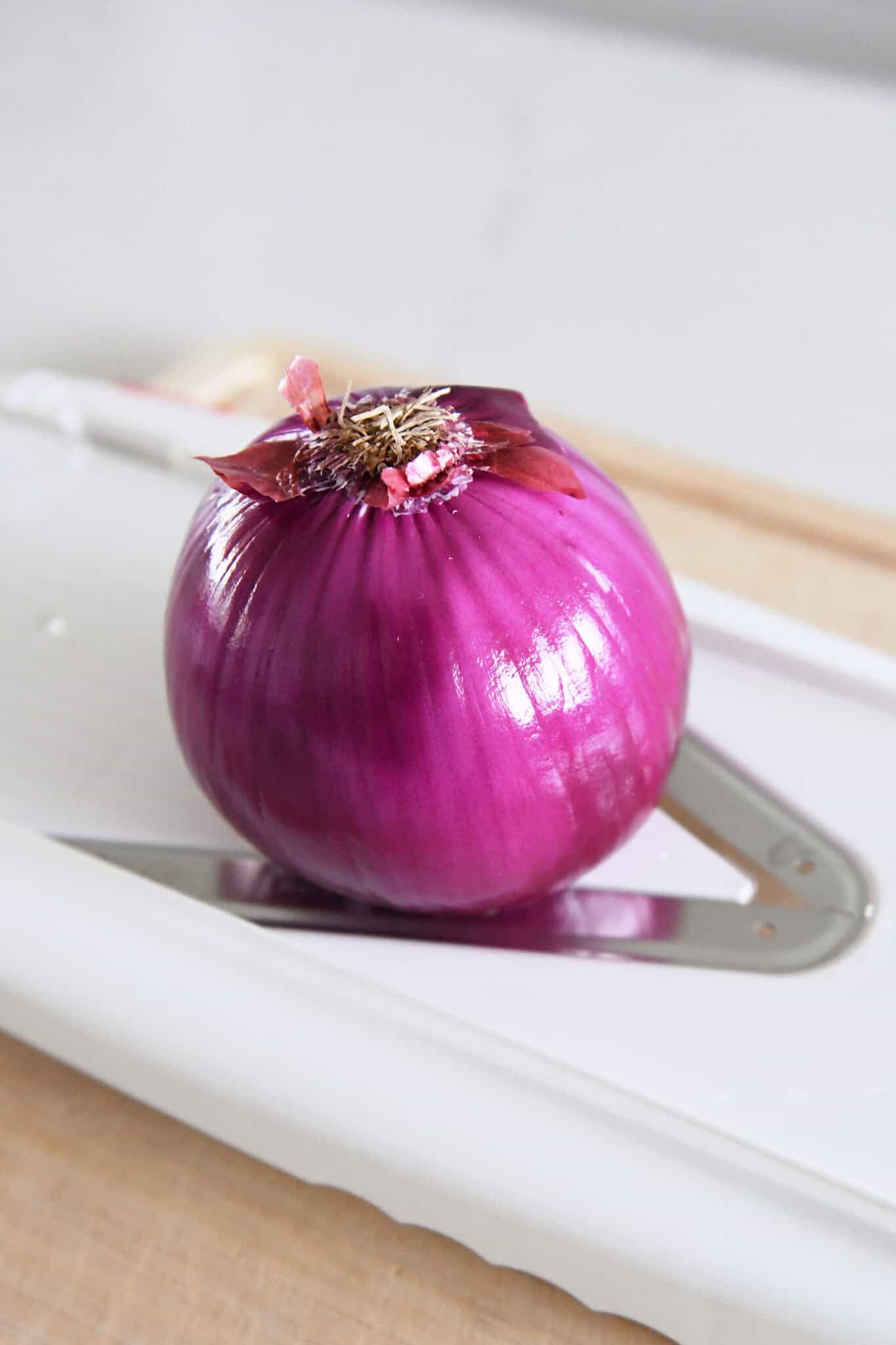 Easy Pickled Red Onions - Mel's Kitchen Cafe
