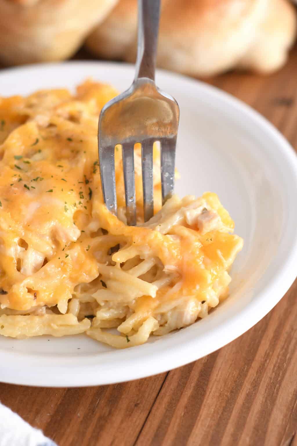 Baked Cheesy Chicken Spaghetti - Mel's Kitchen Cafe