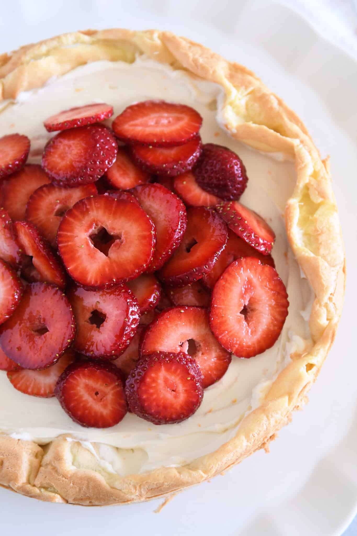 Strawberry Cream Puff Cake Recipe | Mel's Kitchen Cafe
