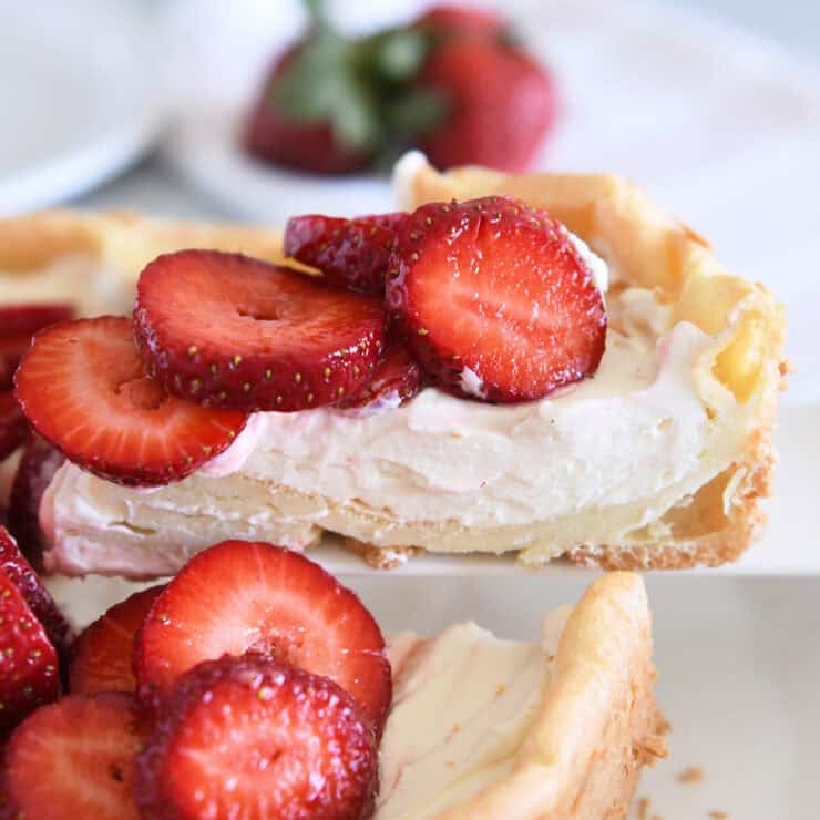 Strawberry Cream Puff Cake Recipe | Mel's Kitchen Cafe
