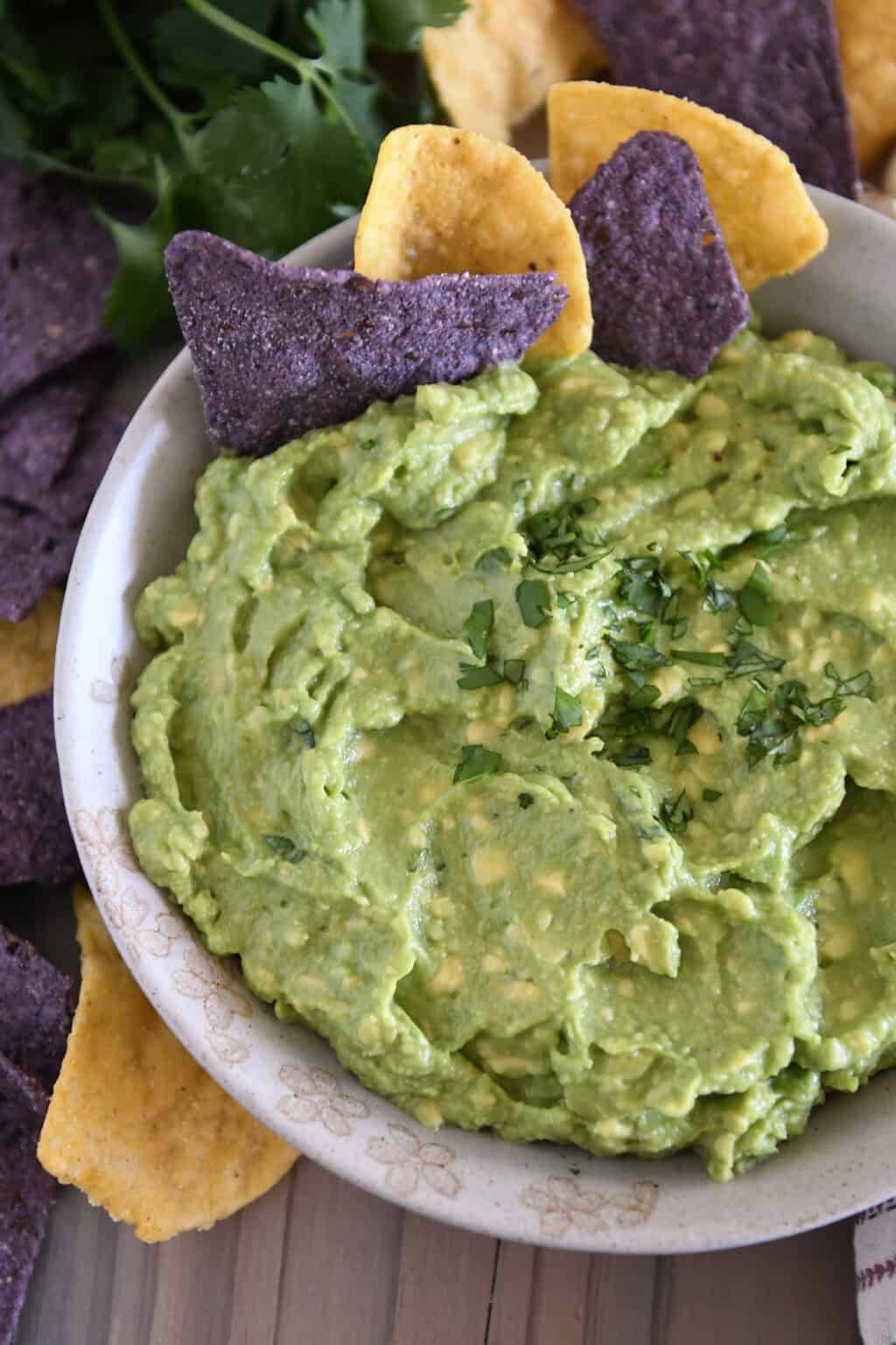The Best Homemade Guacamole - Mel's Kitchen Cafe