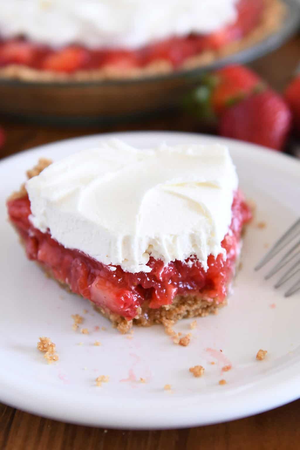 Fresh Strawberry Cream Pie - Mel's Kitchen Cafe