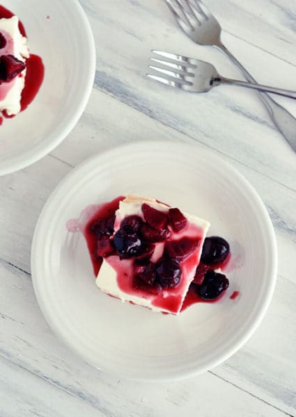 Berries on a Cloud {Best Dessert of the Summer}