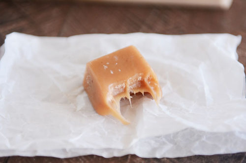 Vanilla Bean Caramels {Step-by-Step} | Soft and Chewy Caramels