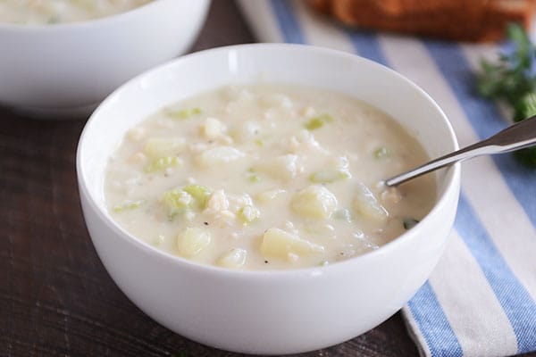New England Clam Chowder {Our Favorite Version} - Mel's Kitchen Cafe