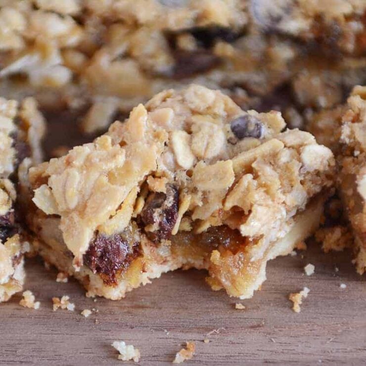 Caramel Oat Chocolate Shortbread Bars | Mel's Kitchen Cafe