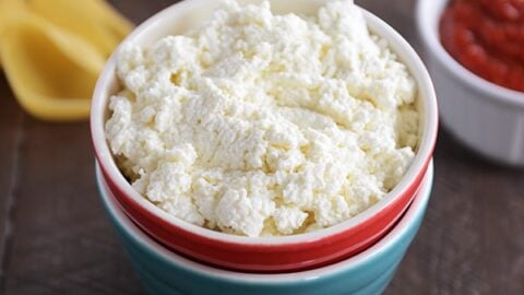 Simple Cheesy Ricotta Stuffed Shells