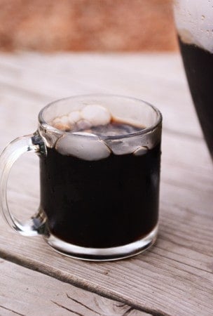 15-Minute Homemade Root Beer