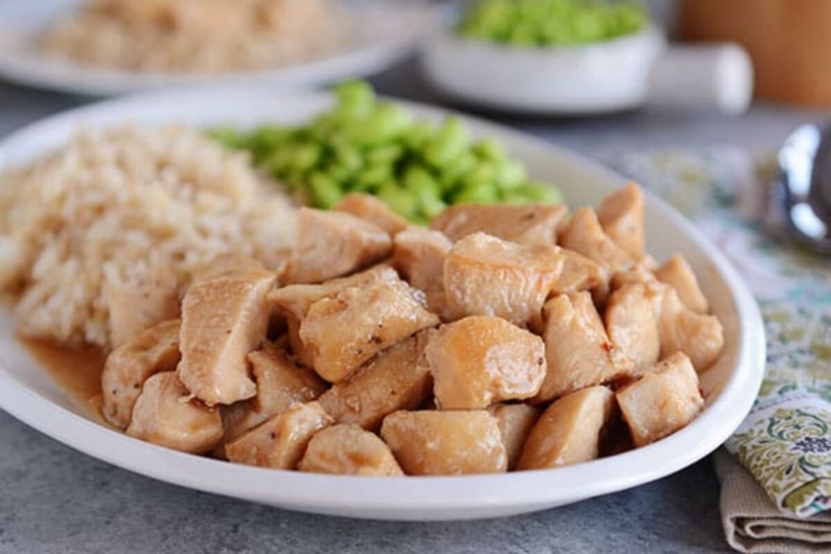 Breaded Garlic Chicken in Lemon-Butter Sauce - Mel's Kitchen Cafe