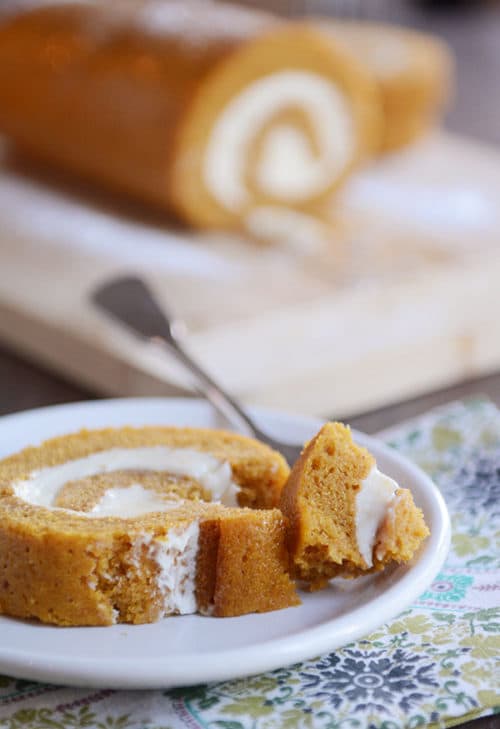 Pumpkin Roll with Cream Cheese Filling | Mel's Kitchen Cafe