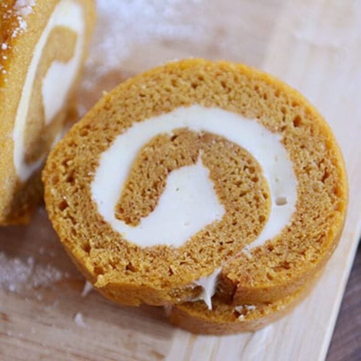 Pumpkin Roll with Cream Cheese Filling | Mel's Kitchen Cafe